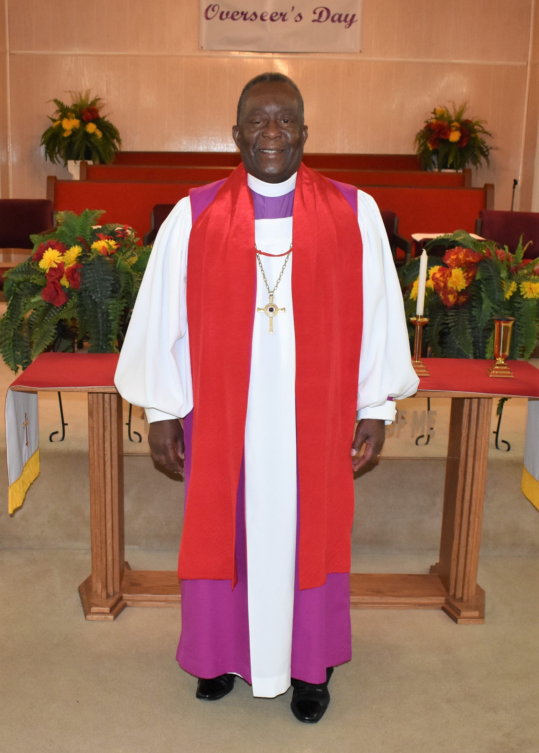 Chief Apostle Robert L. Williams, Sr - Straight Life Church of God ...